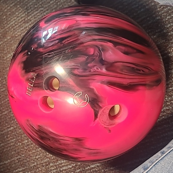 Other | Columbia 30 Pink And Black Bowling Ball | Poshmark